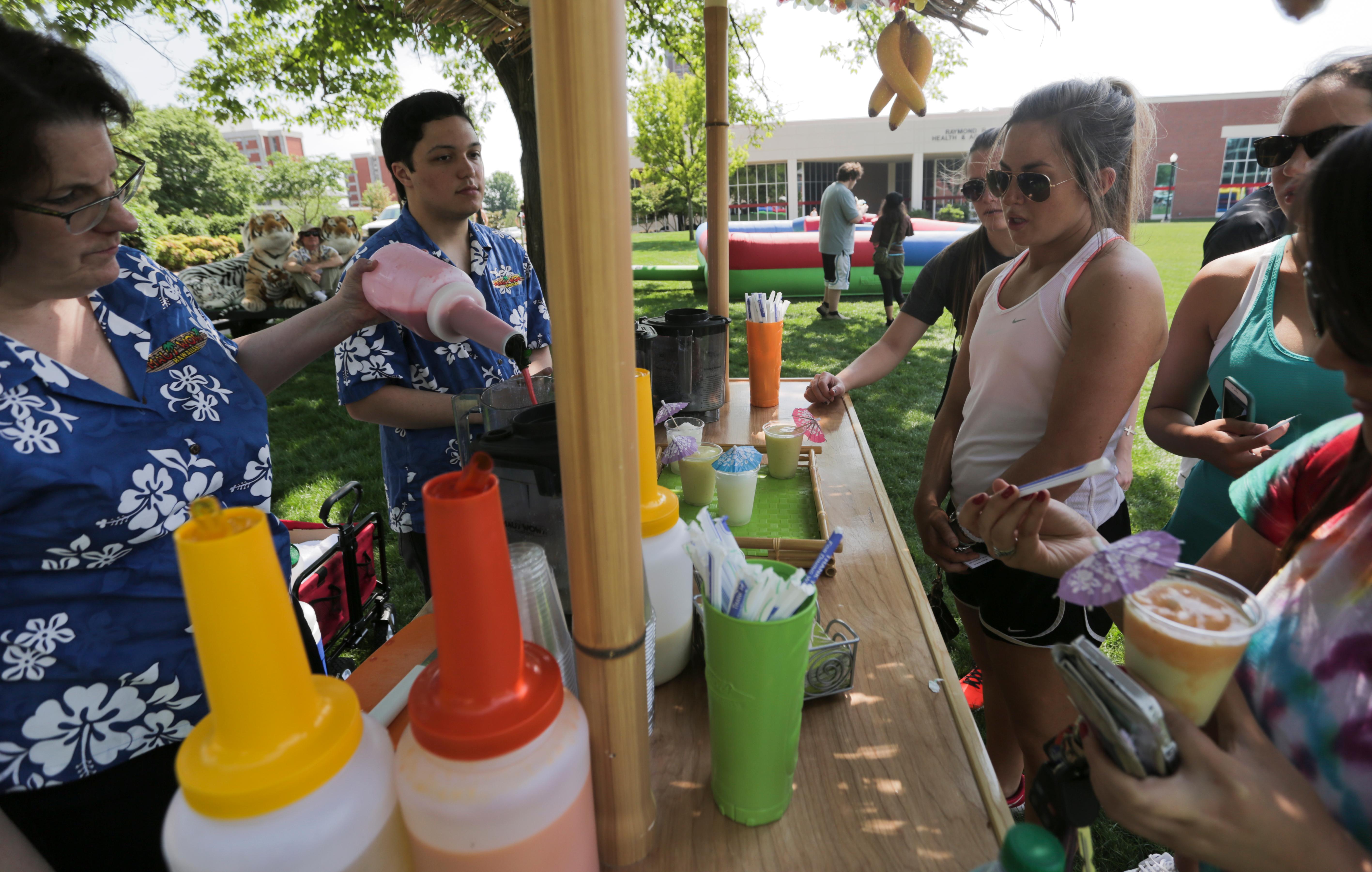 CAB Event Photos | Western Kentucky University